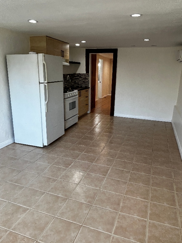 2032 Vista Del Mar Ave Unit 1003, Los Angeles, CA 90068 | Apartments.com