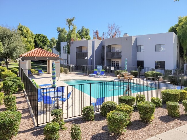 Hunters Village Apartments for Rent with Hardwood Floors - Phoenix, AZ ...