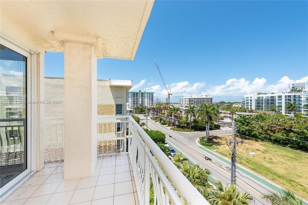 10140 W Bay Harbor Dr Unit 501A, Bay Harbor Islands, FL 33154 - Condo ...