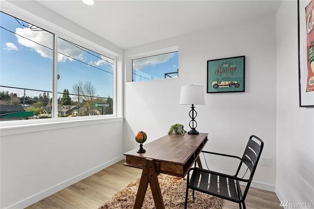 5712 Roosevelt Way Ne, Seattle, WA 98105 - Townhome Rentals in Seattle ...