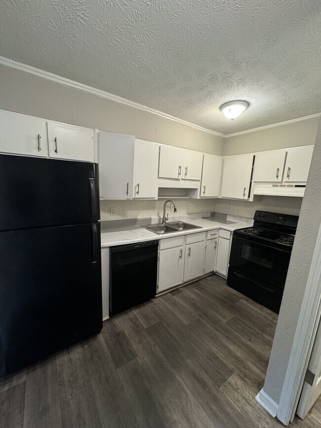 Bouldercrest Park Apartments under $3,000 - Atlanta, GA - Updated Today ...