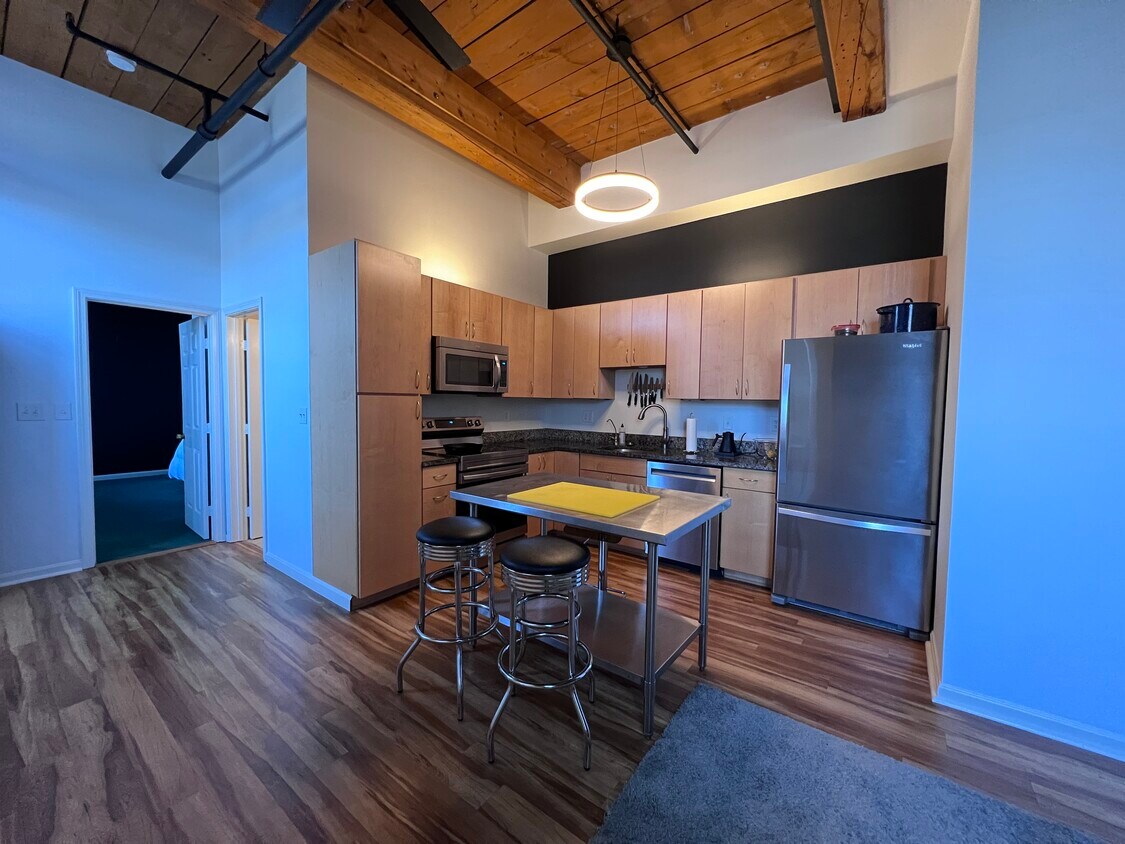 156 Front St Unit 105, Exeter, NH 03833 - Condo for Rent in Exeter, NH ...