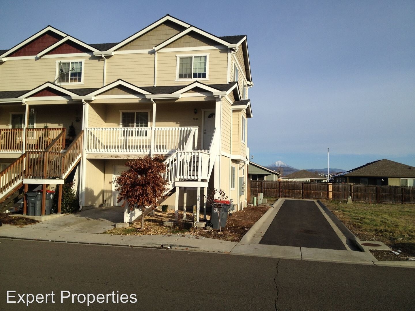 7840 Jacqueline Way, White City, OR 97503 - House Rental in White City ...