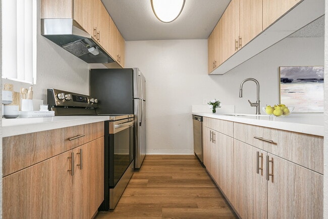 Shadow Point - Apartments in Spring Valley, CA | Apartments.com