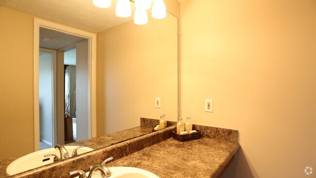 Island Club - Apartments in Columbus, OH | Apartments.com