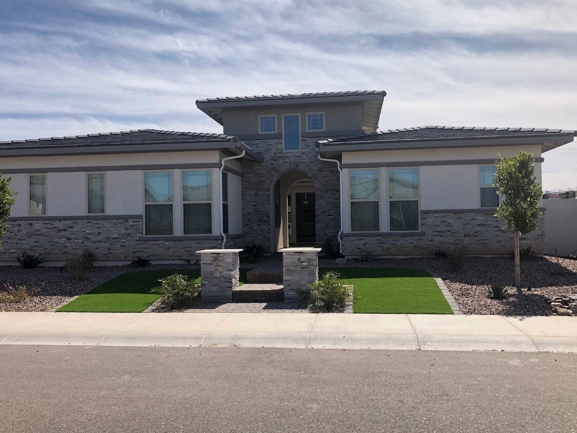 1949 E Bellflower Ct, Gilbert, AZ 85298 - House Rental in Gilbert, AZ ...