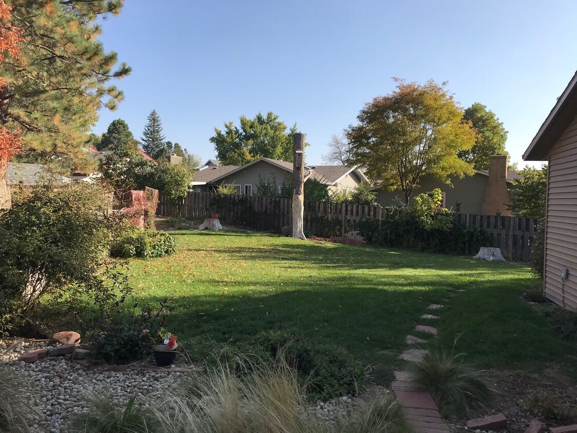 3723-3725 Findlay Ln Unit 3723, Longmont, CO 80503 - Room for Rent in ...