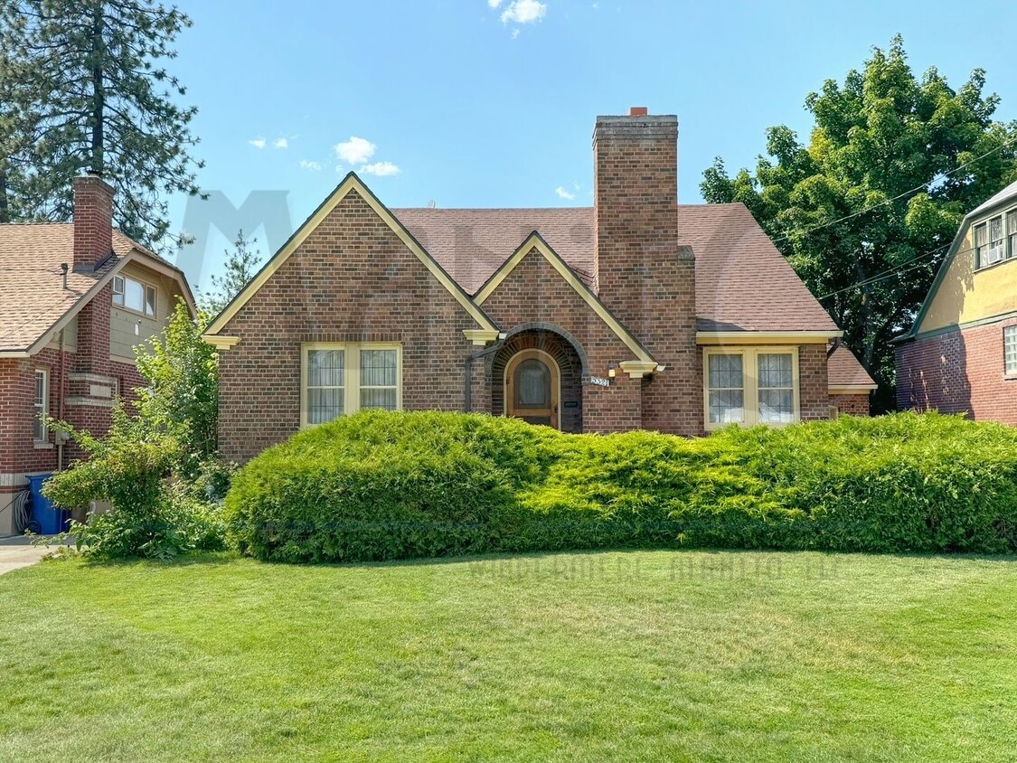 3321 N Columbia Cir, Spokane, WA 99205 - House Rental in Spokane, WA ...