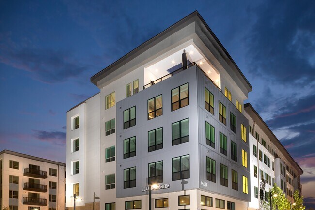 AVE Austin North Lamar Apartments - 7400 N Lamar Blvd Austin, TX ...