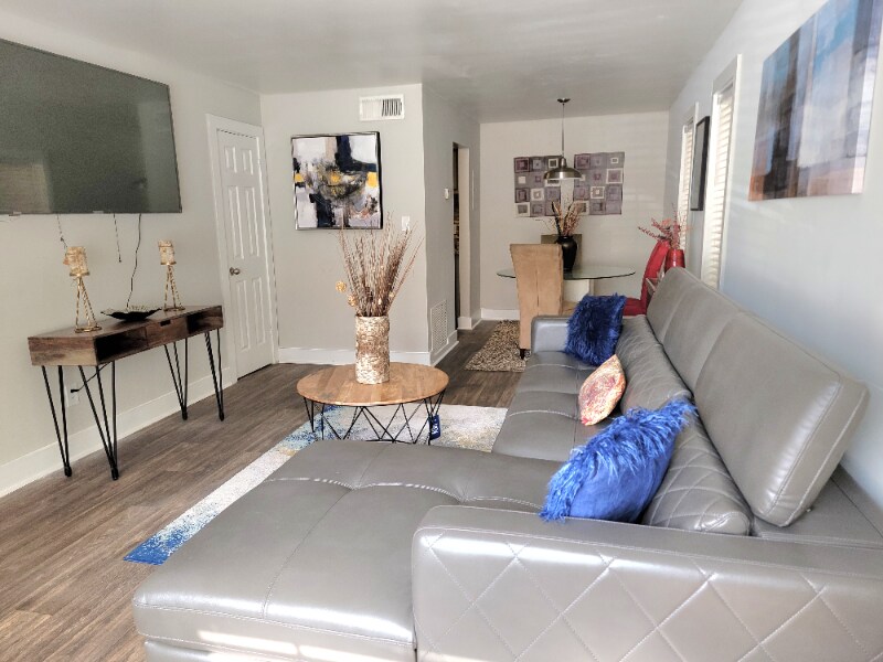 908 Cove Pl, Atlanta, GA 30339 | Apartments.com