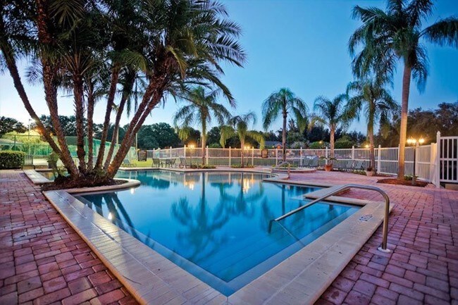 Runaway Bay Apartments - Pinellas Park, FL | Apartments.com