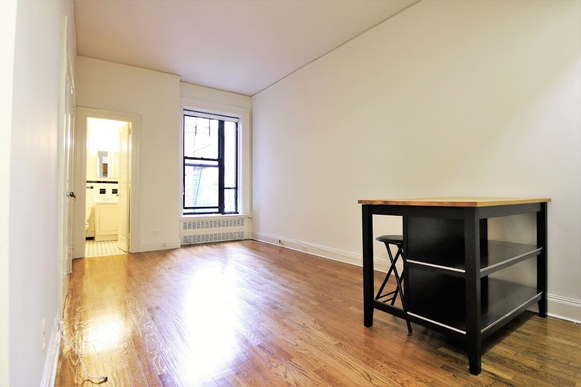 104 Riverside Dr Unit 2C, New York, NY 10024 - Condo for Rent in New ...