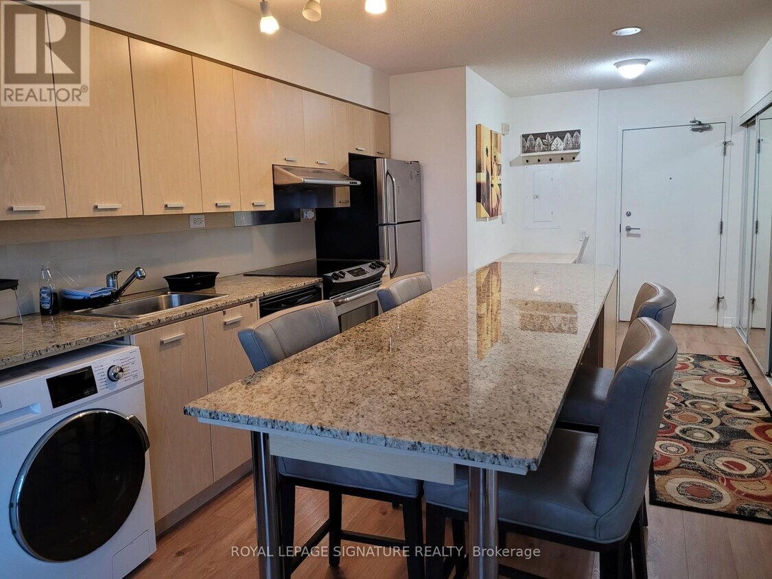 15 Singer Ct Unité 805, Toronto, ON M2K 0B1 - Appartement à Louer à ...