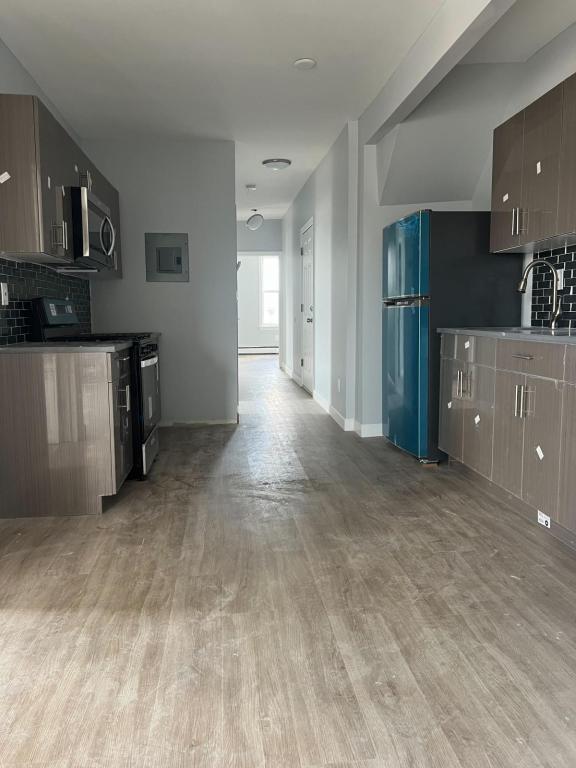 422 E Main St, Bridgeport, CT 06608 - House Rental in Bridgeport, CT ...