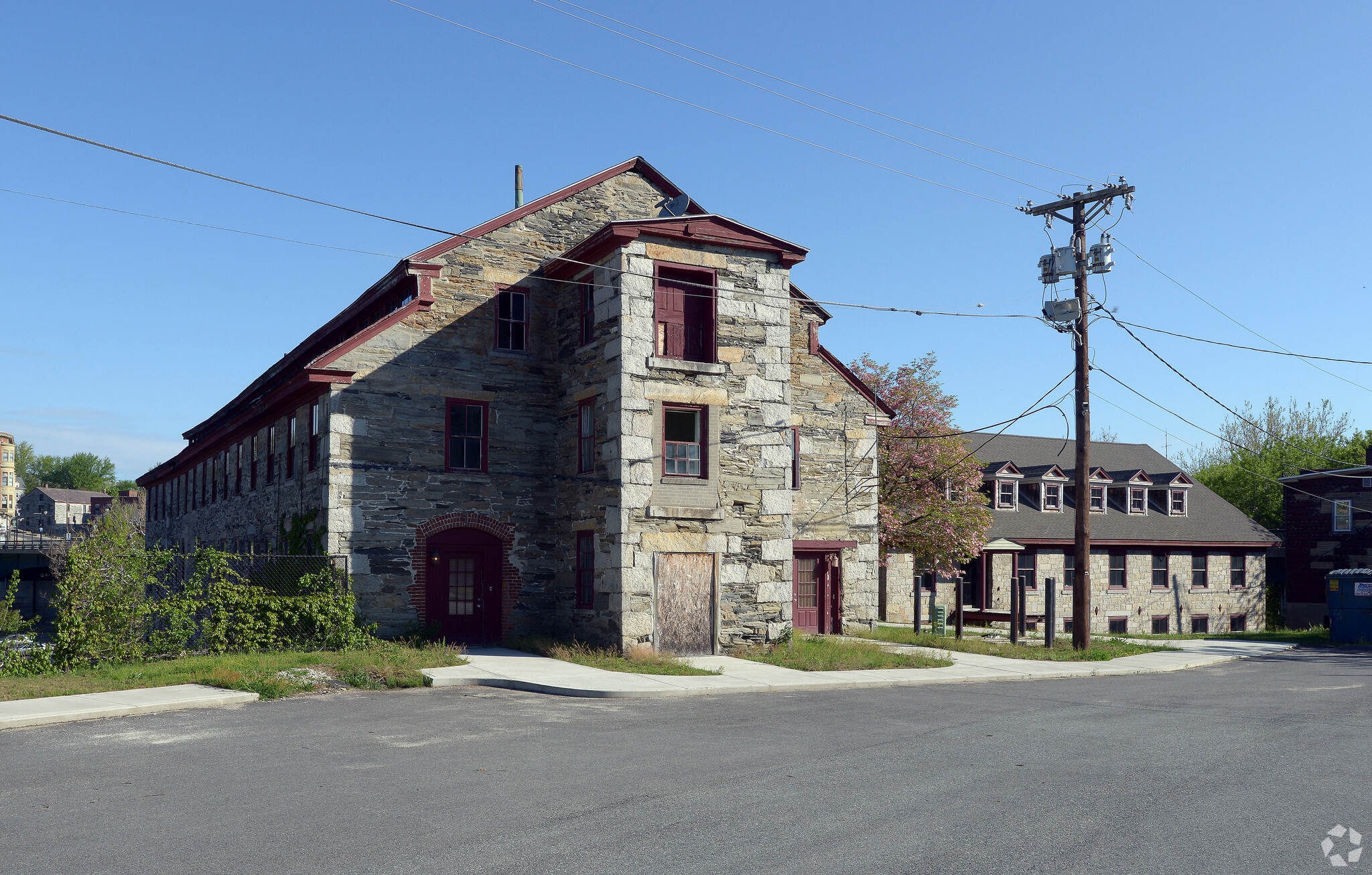 Bernon Mills Estates Condos - 115-119 Front St Woonsocket, RI 02895 ...