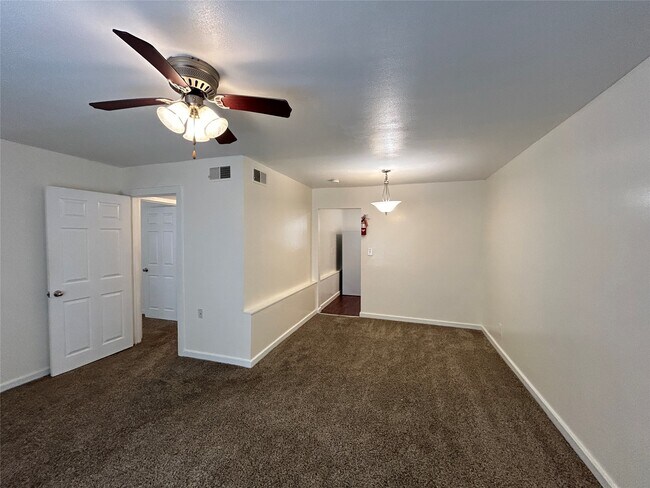 5415 Scott St Unit 36, Houston, TX 77021 - Room for Rent in Houston, TX ...