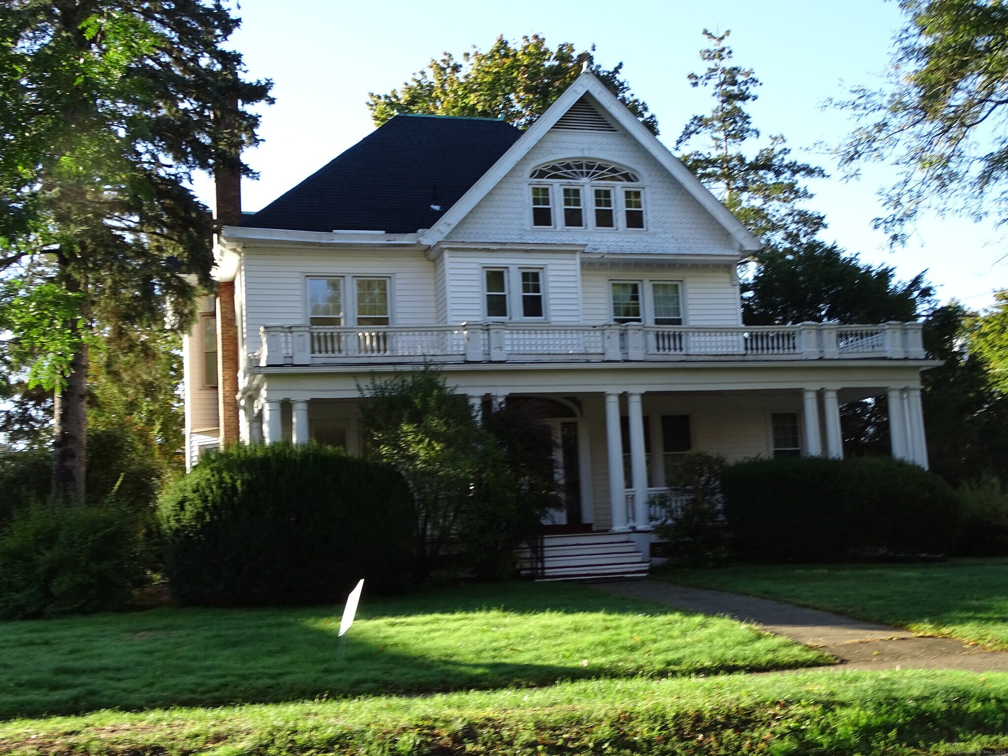 75 S Main St Unit B, Branford, CT 06405 - Room for Rent in Branford, CT ...