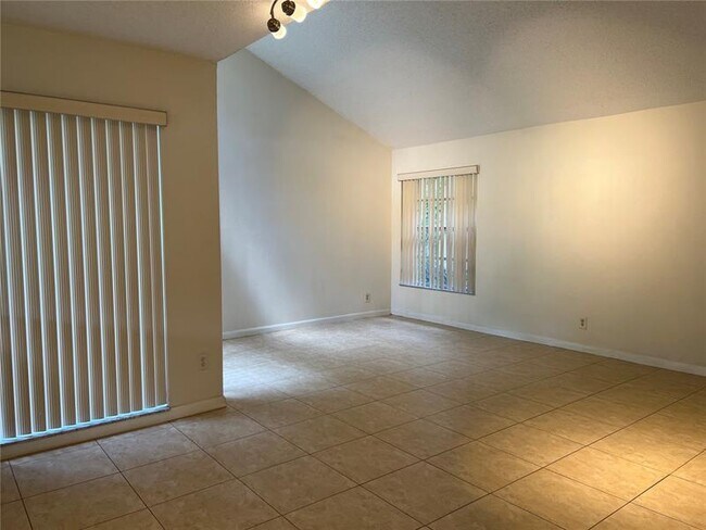 1236 NW 91st Ave, Coral Springs, FL 33071 - House Rental in Coral ...