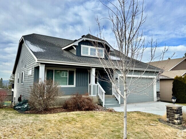Eagle Ridge Apartments for Rent with a Garage - Spokane, WA - 1 Rentals ...