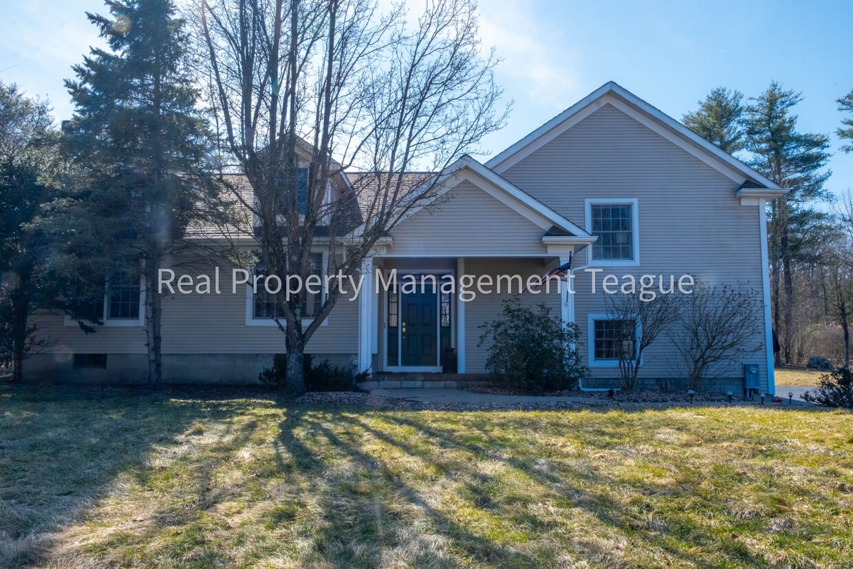 12 Rustic Bridge Rd, Rexford, NY 12148 - House Rental in Rexford, NY ...