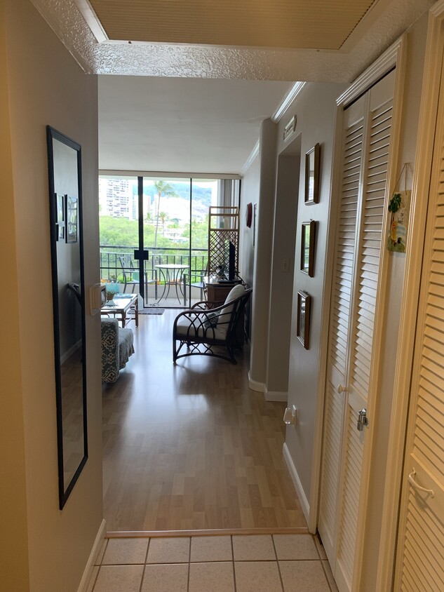 440 Seaside Ave Unit Seaside Suites, Honolulu, HI 96815 - Condo for ...