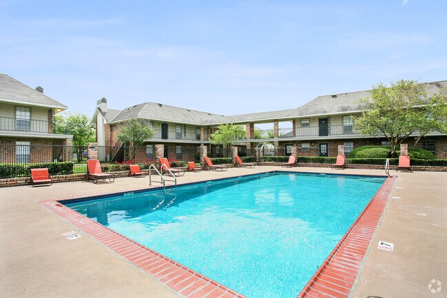 Parkview Oaks South Houses for Rent with a Swimming Pool - Baton Rouge ...