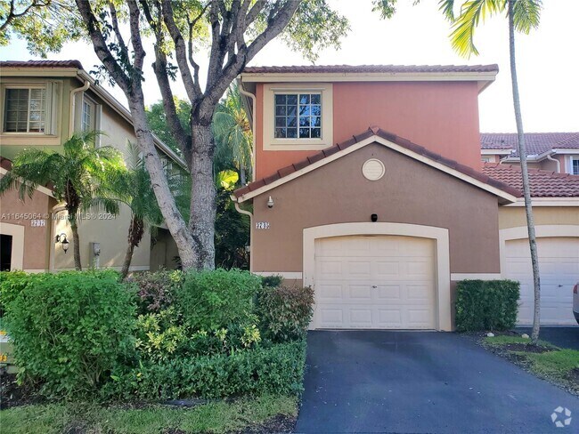 Falcon Ridge Apartments for Rent with High Ceilings - Weston, FL ...