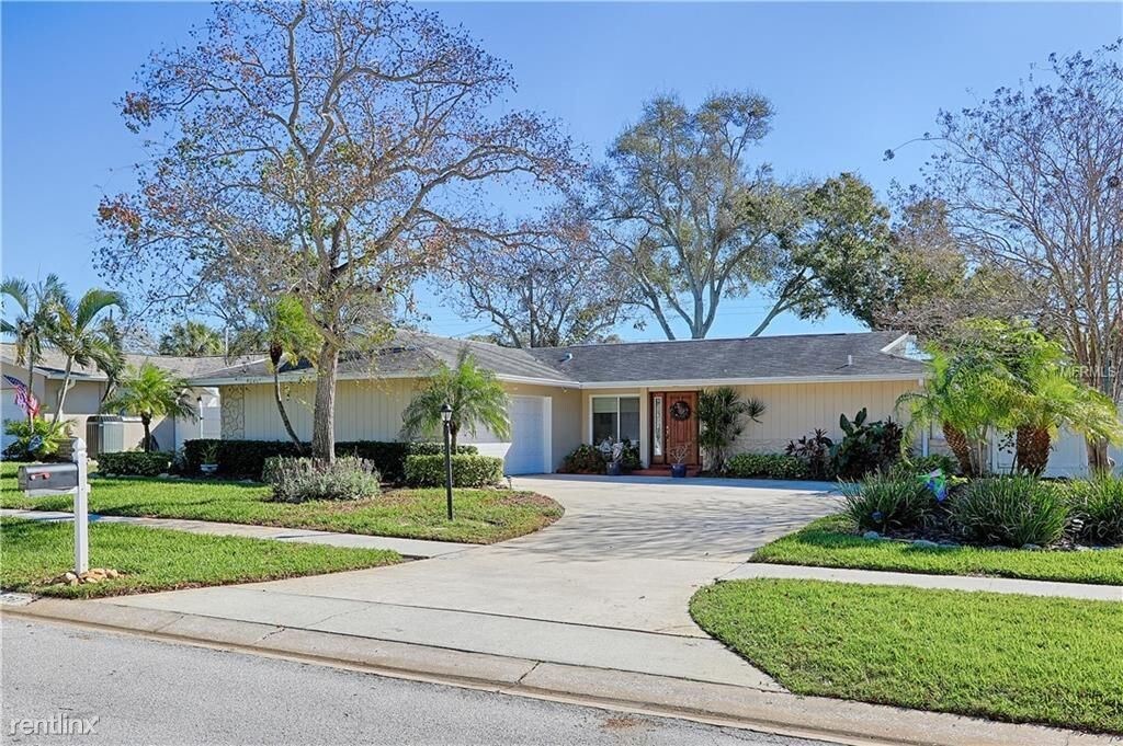 9767 Portside Dr, Seminole, FL 33776 - House Rental in Seminole, FL ...