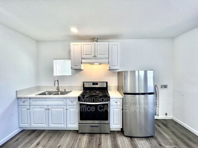 10977 Pope Ave Unit 1/2, Lynwood, CA 90262 - Condo for Rent in Lynwood ...