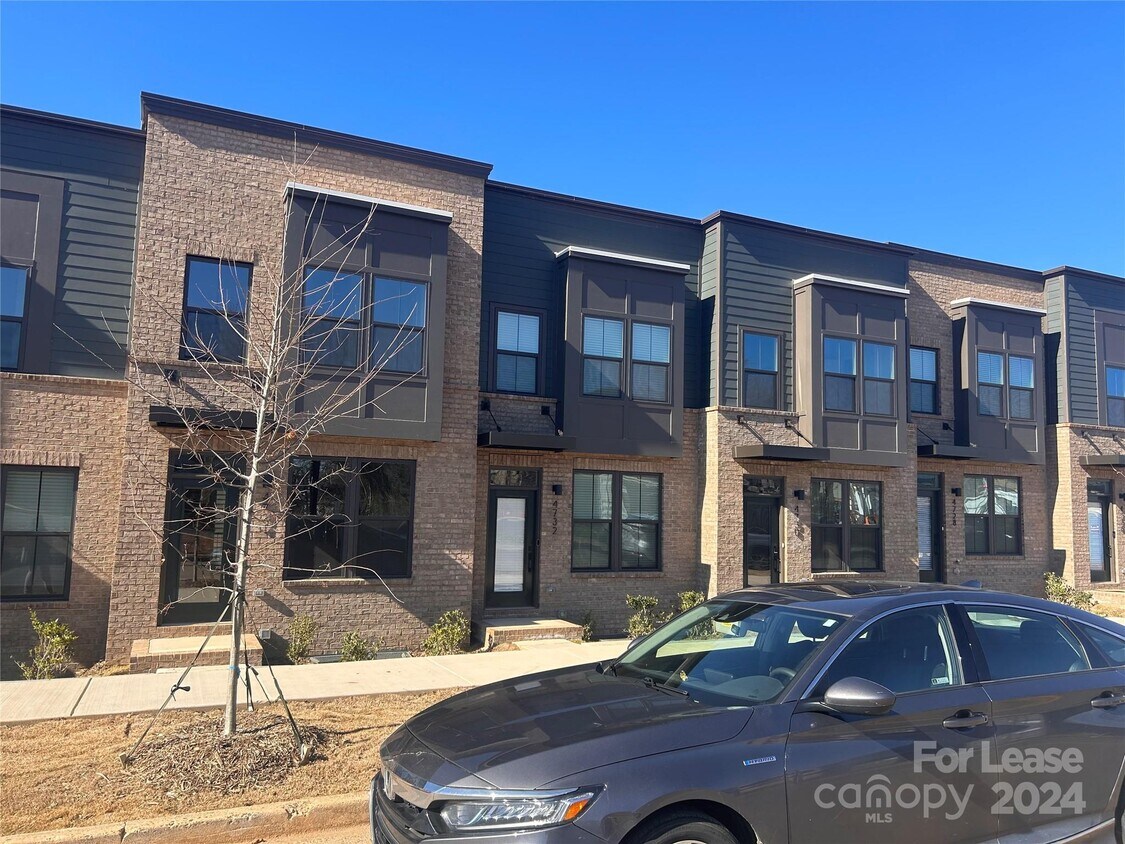 4734 Chastain Ave, Charlotte, NC 28217 - Townhome Rentals in Charlotte ...