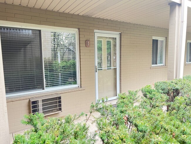 475 S Adams Rd Unit 4, Birmingham, MI 48009 - Condo for Rent in ...