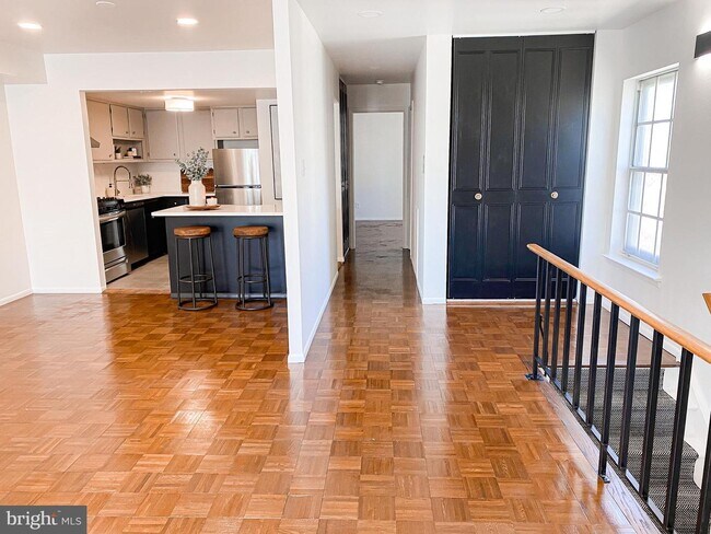 371 Old Forge Crossing, Devon, PA 19333 - Room for Rent in Devon, PA ...