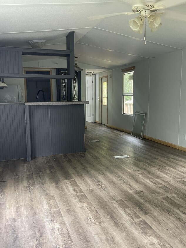 111 Fletcher Wy, Clyde, NC 28721 - House Rental in Clyde, NC ...