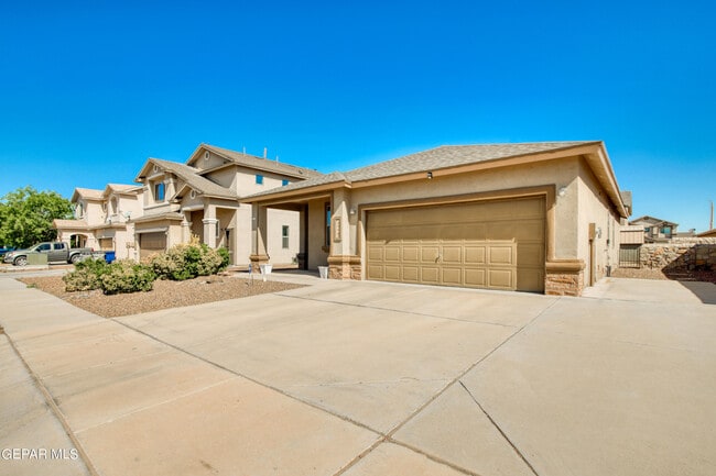 14447 Miguel Terrazas Dr, El Paso, TX 79938 - House Rental in El Paso ...