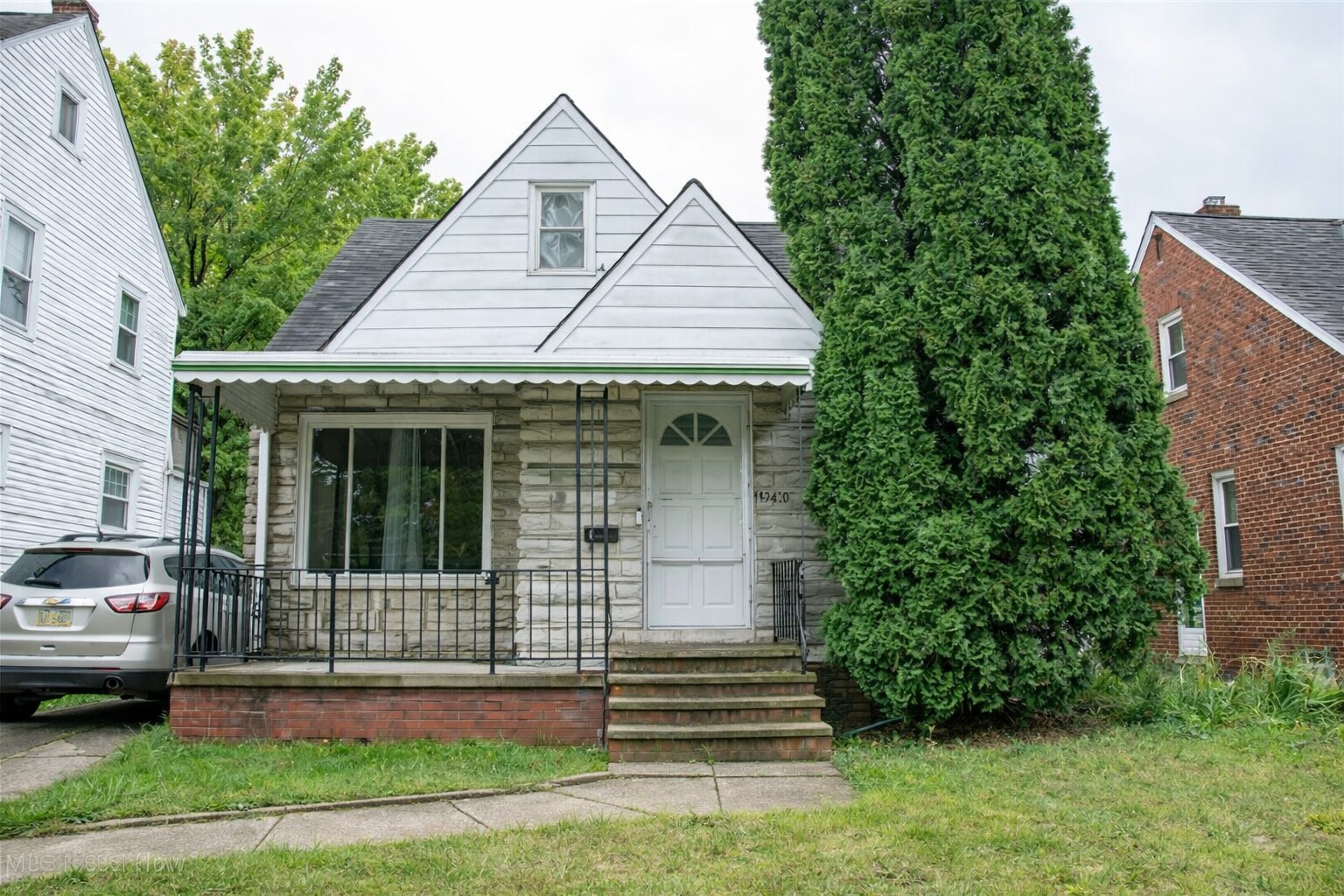 19700 Newton Ave, Euclid, OH 44119 | Apartments.com