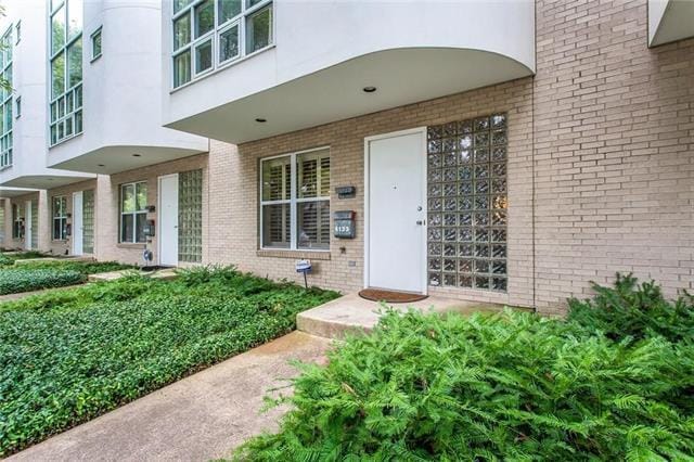 4133 Travis St, Dallas, TX 75204 - Townhome Rentals in Dallas TX ...