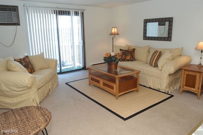 141 Witmer Rd, North Tonawanda, NY 14120 - Condo for Rent in North ...