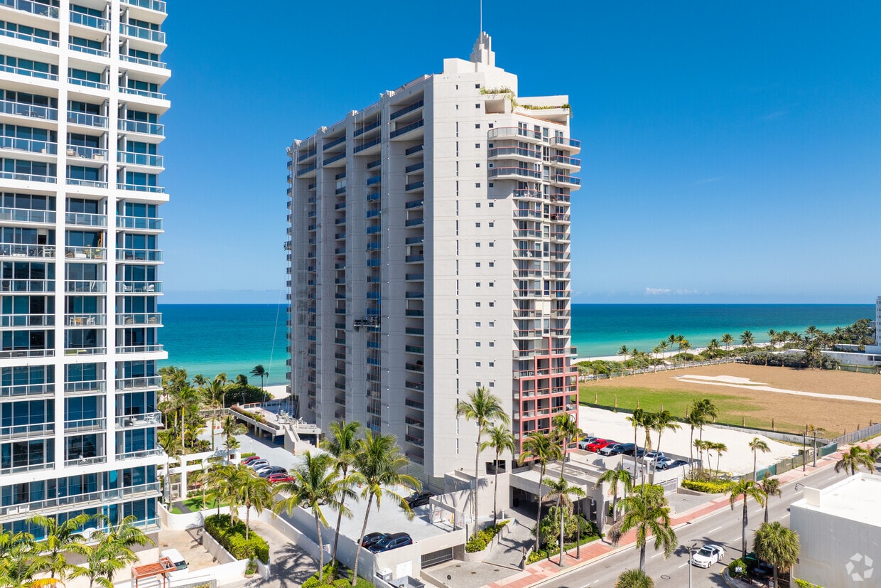 The Sterling - 6767 Collins Ave Miami Beach, FL 33141 | Apartments.com