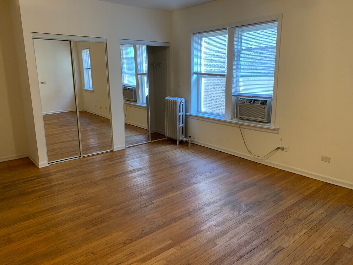 720 W Barry Ave Unit 2N, Chicago, IL 60657 - 720 W Barry Ave Chicago ...