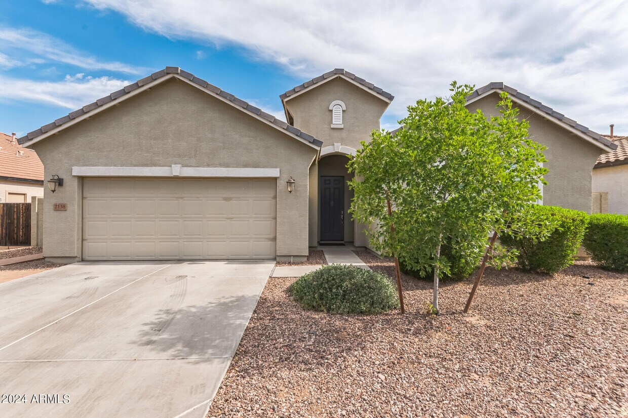 2138 W Ian Dr, Phoenix, AZ 85041 - House Rental in Phoenix, AZ ...