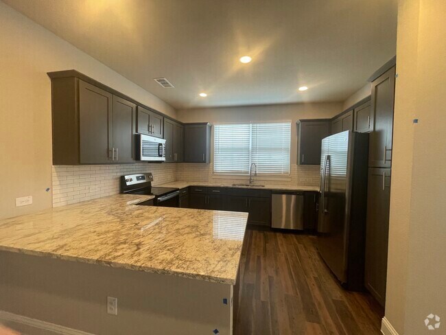 Trace Ridge Apartments for Rent with a Walk-In Closet - Weatherford, TX ...