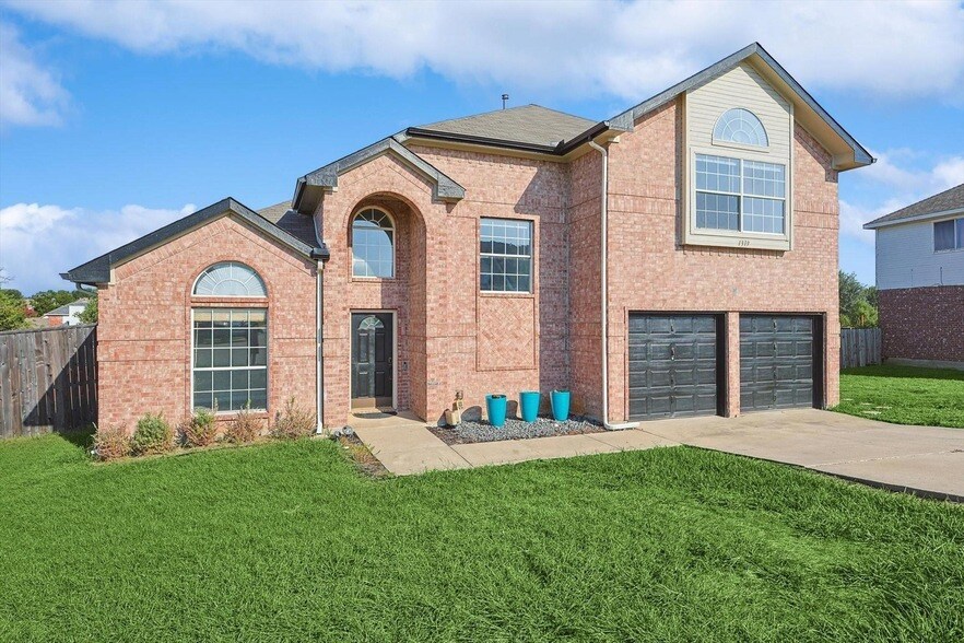 1319 Barclay Dr, Carrollton, TX 75007 | Apartments.com