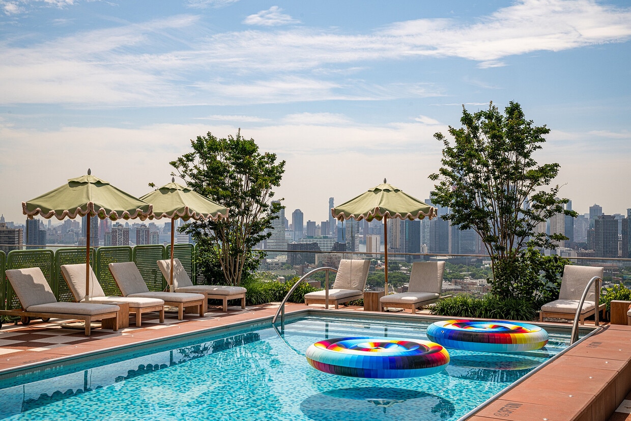 Journal Square Urby - 532 Summit Ave Jersey City, NJ 07306 | Apartments.com