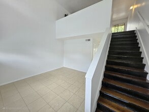 Tymber Skan on the Lake Apartments for Rent with Parking - Orlando, FL ...