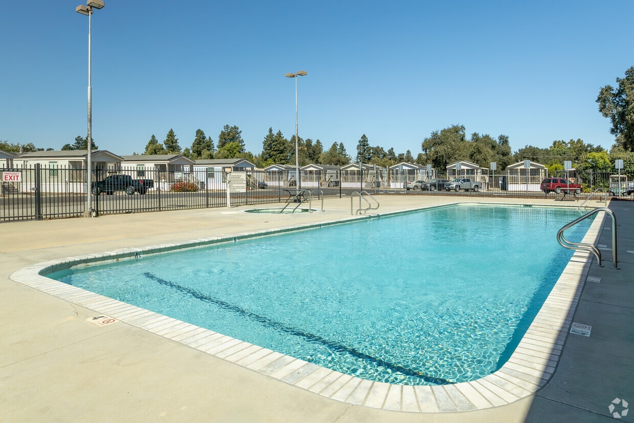 Davis Creek - 500 Artis Ln Davis, CA 95618 | Apartments.com