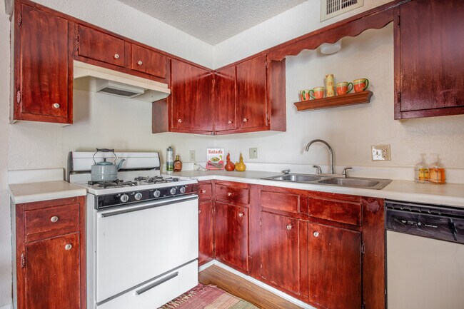 The Ridge - Apartments in Midwest City, OK | Apartments.com