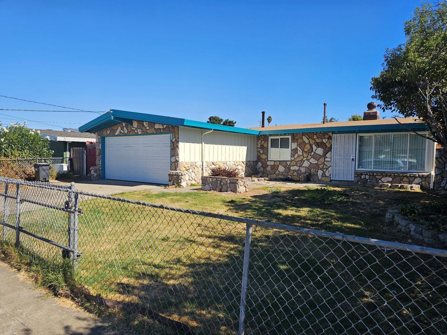 27722 Barcelona Ave, Hayward, CA 94545 - House Rental in Hayward, CA ...