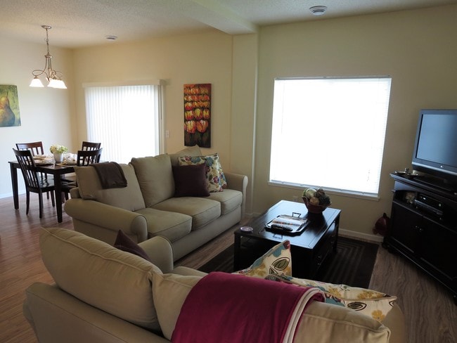 Prairie Crossing Townhomes - Dilworth, MN | Apartments.com