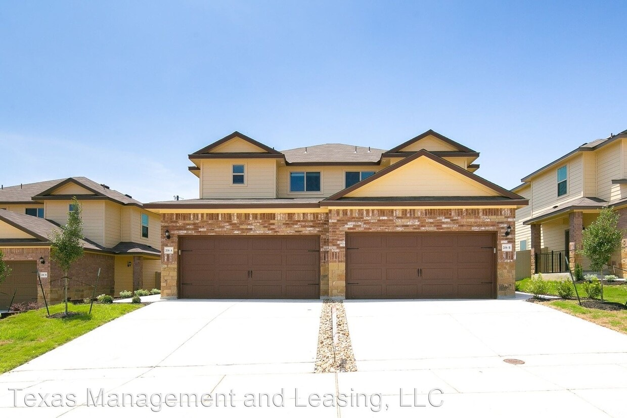 206 Samuel Dr, Mustang Ridge, TX 78610 - House Rental in Mustang Ridge ...