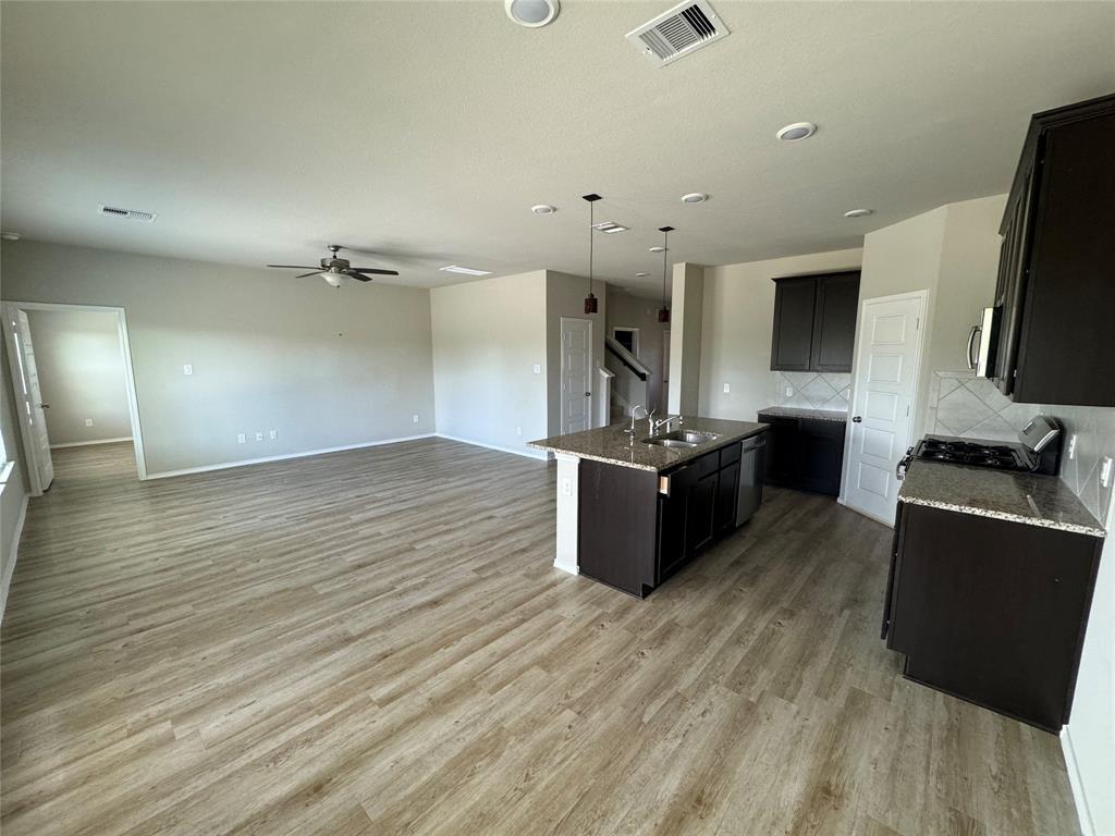 1215 Steed Bluff Dr, Alvin, TX 77511 - House Rental in Alvin, TX ...